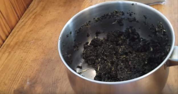 How to Make An Herbal Poultice - Homesteading.com | Practical Homestead ...