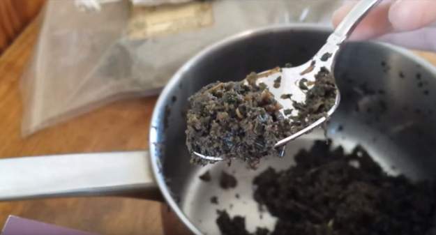 How to Make An Herbal Poultice - Homesteading.com | Practical Homestead ...