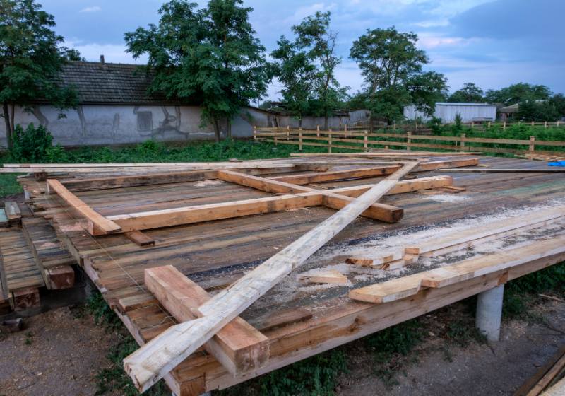 How to Build a Log Cabin By Hand | Homesteading Ideas